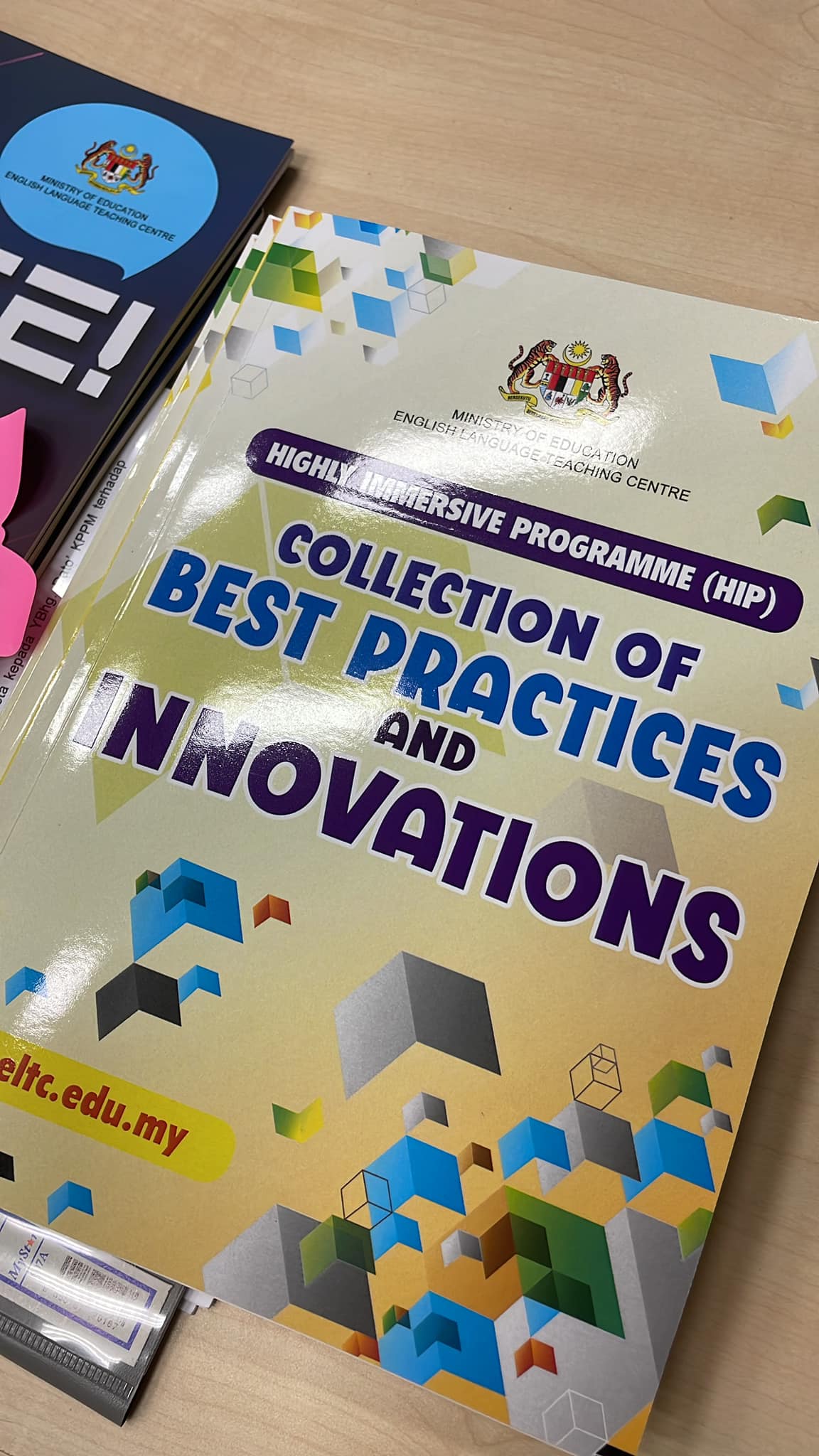 ELTC, MOE publishes book on best practices of the Highly Immersive ...